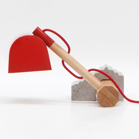 Const lamp by Thinkk studio