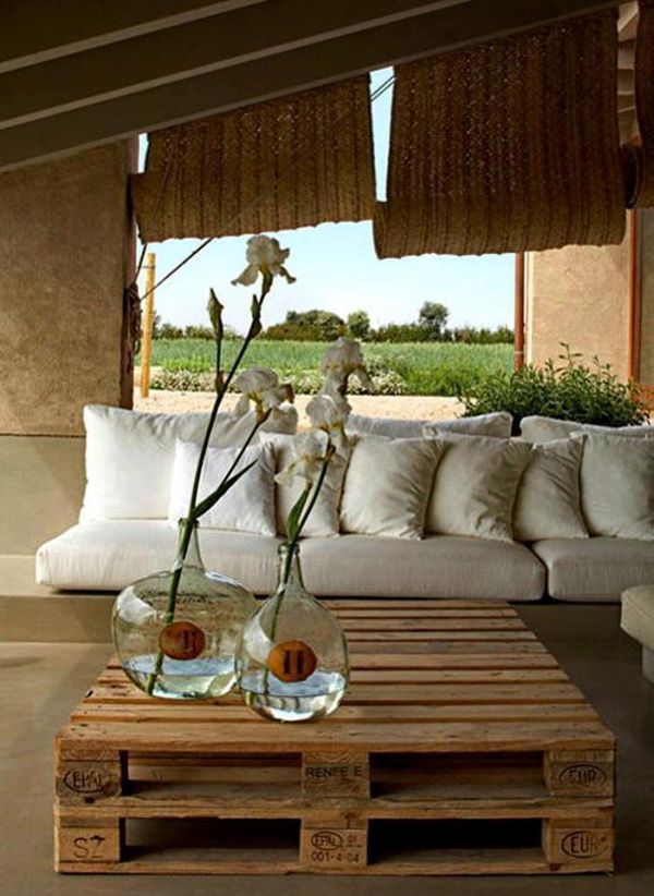 10 cool designs made with pallets