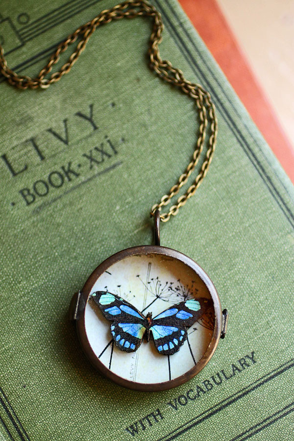 Poetic jewellery created by Ruby Robin