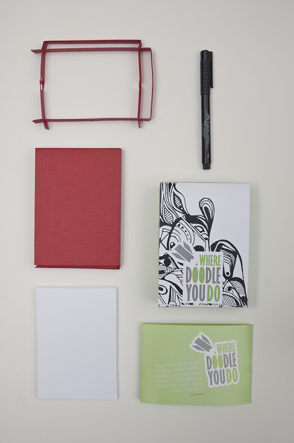 Packaging for books: A collection of creative packages for literature