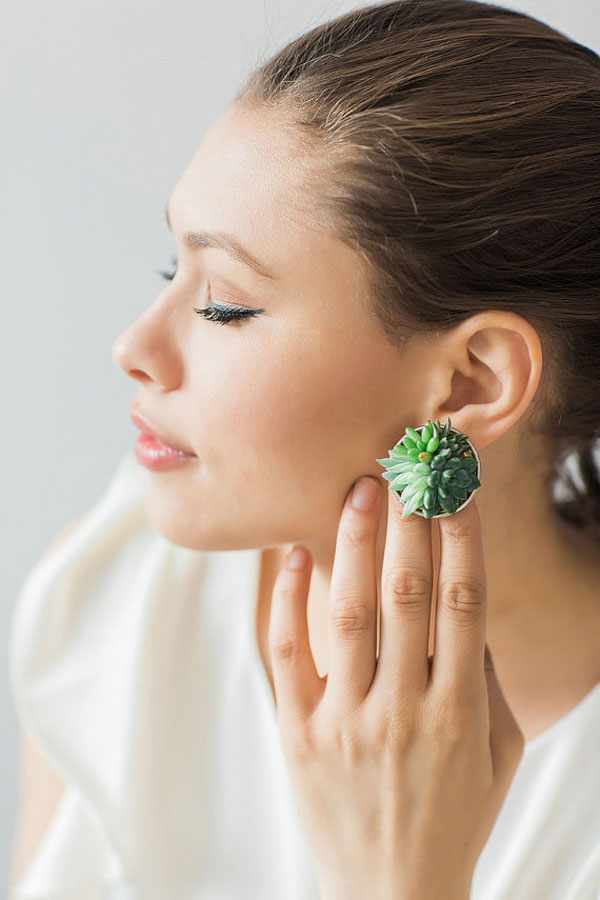 When plants meet jewellery, check out these amazing botanical accessories