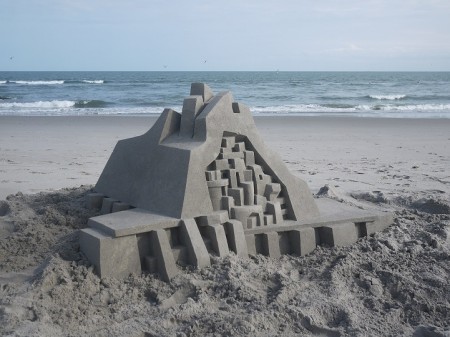 Stunning architectural sand castles by Calvin Seibert