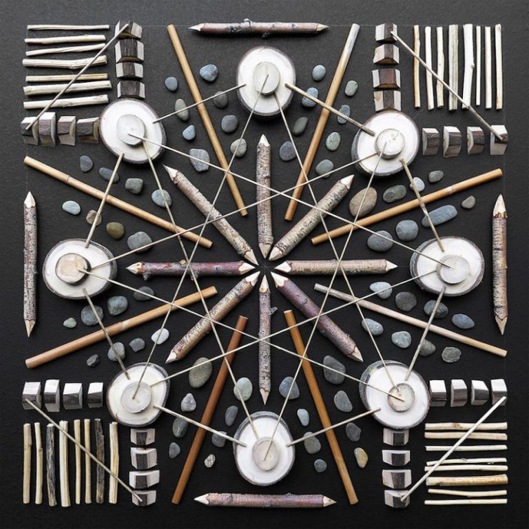 Mandalas created with objects found in rivers