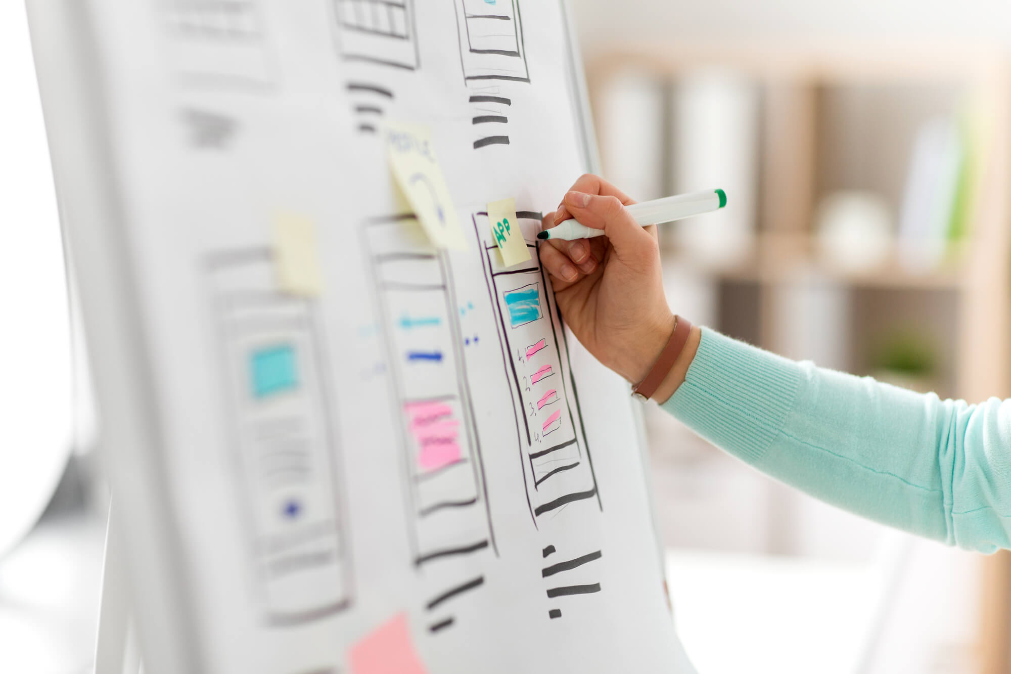 10 Principles of Good UI Design 10 Principles of Good UI Design